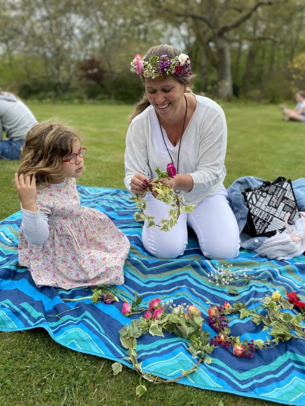 How to make fabulous flower crowns - National Garden Scheme