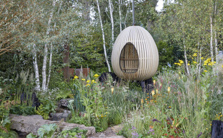 Recording of 'In at the deep end: a Chelsea garden like no other ...