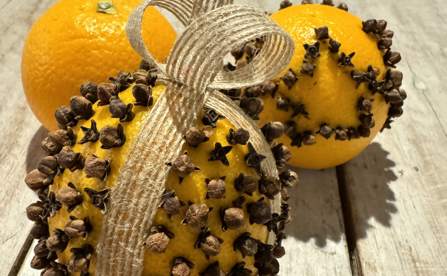 Orange and Clove Pomanders - National Garden Scheme